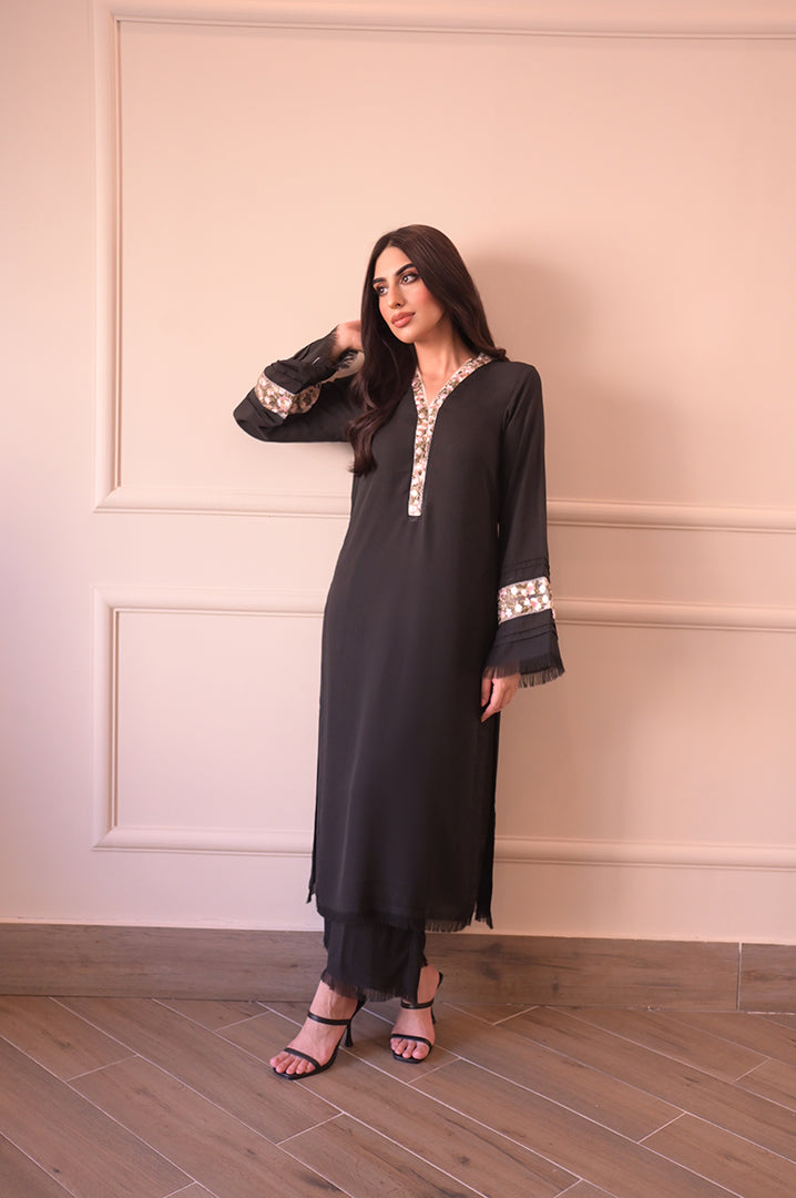 SF-200(Elora-III) – Sidra Fahad Official